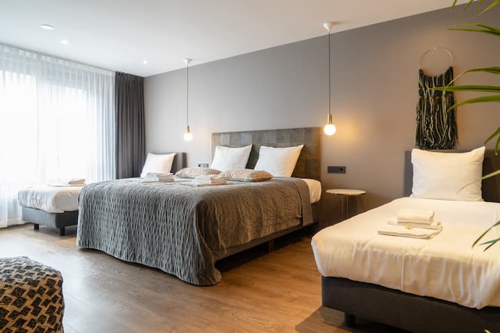 Family Suite Flexible (10 Min To Tulip Gardens) - Lisse