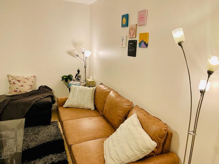2 Bedroom + 1 Bath Separate Unit - Markham