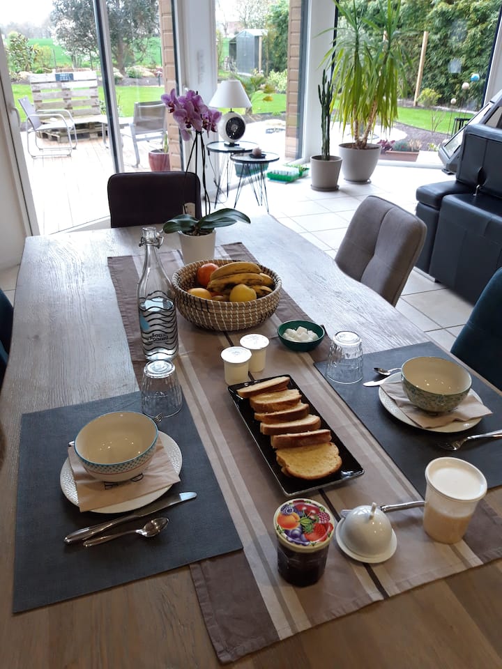 Spacieuse Chambre D'hôtes Entre Caen Et La Mer - Ouistreham