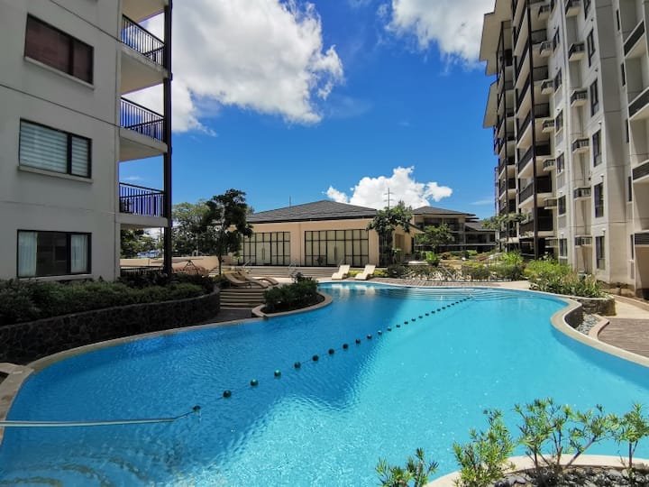 Studio Unit In Serin West Tagaytay - Amadeo