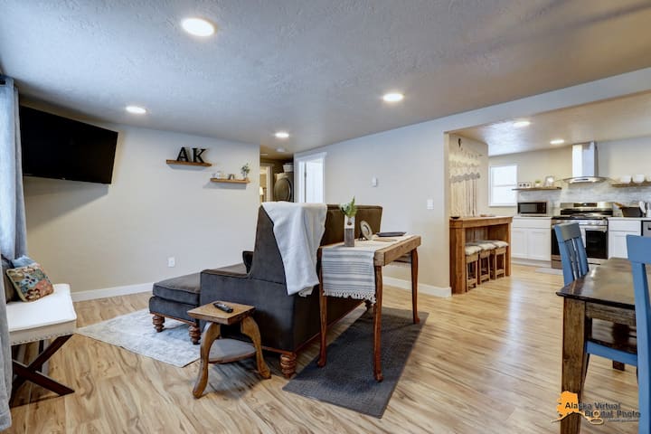 Perfect Parker Place - Private Home - Anchorage, AK