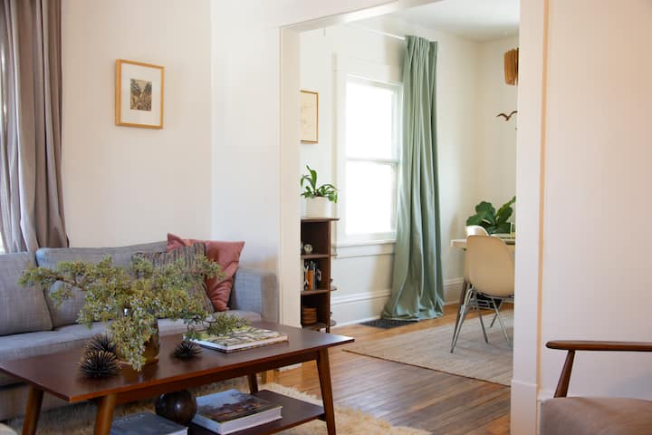Stadsstuga | Cozy Urban Retreat - Minneapolis, MN