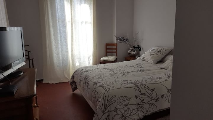 Agréable Maison De Ville, Avec Parking Gratuit - Sisteron