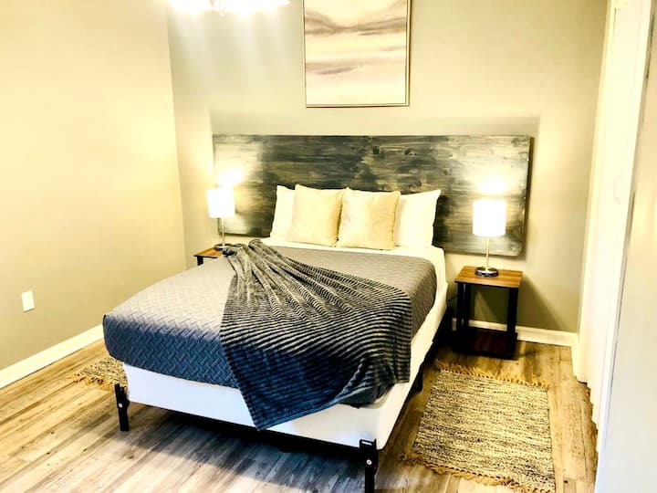 All New Homely Apt. Close 2 Everything 205 B - Jonesboro, AR