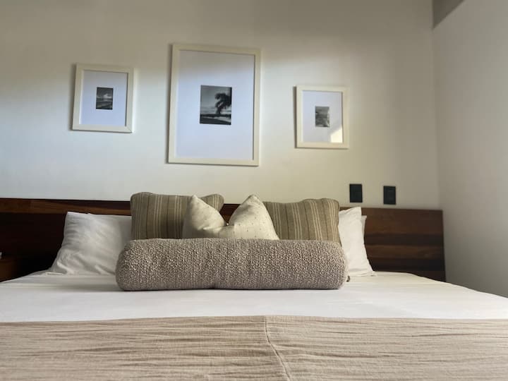 Zona Dorada - Depto. Moderno Cerca De La Playa - Mazatlan