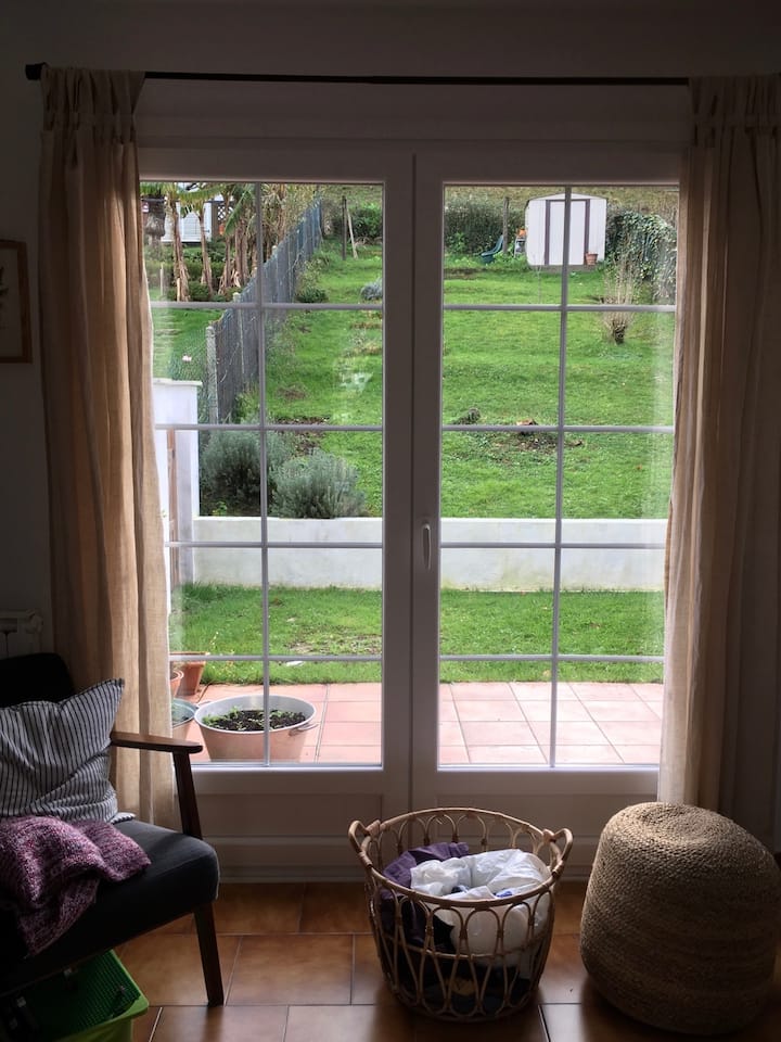 Maison Chaleureuse, 3 Chambres Et Jardin. - Urrugne