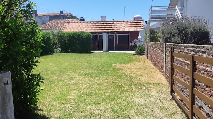Casa A Mts De Playas Del Faro C/parque Y Parrilla - Mar del Plata