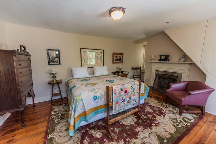 Cashmere Room - Historic Home In Purcellville - Leesburg, VA