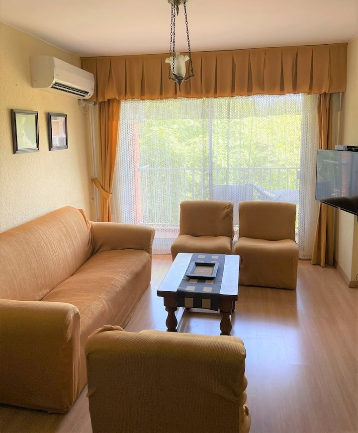 Apartment In Front Of Parque Rodo, Montevideo. - Montevideo