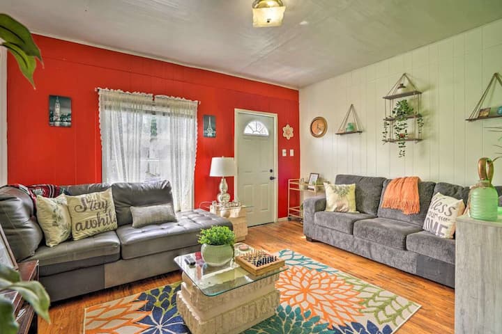 Charming Colonial Home Near Major Hospitals. - Syracuse, NY