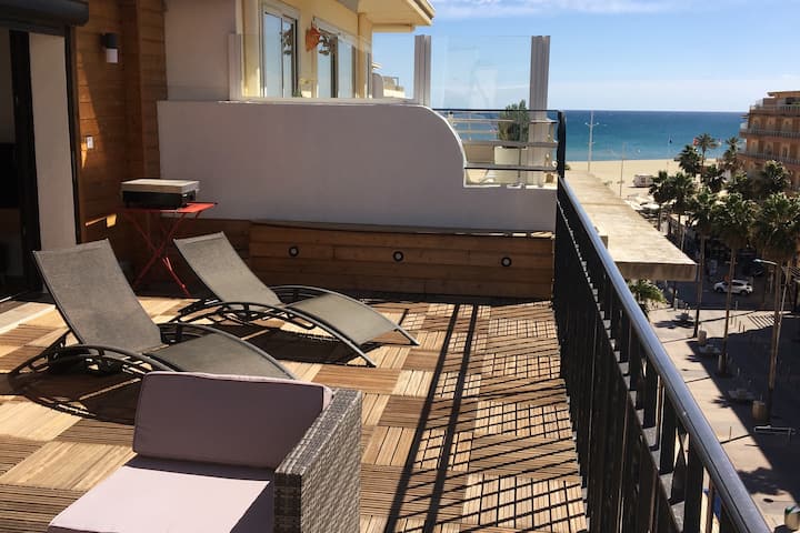 Appartement Superbe Avec Vue Sur Mer Et Montagne - Canet-en-Roussillon