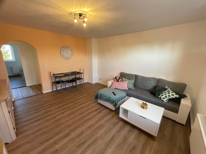 Top Neu Sanierte Wohnung Mit Eigenem Parkplatz - Oschatz