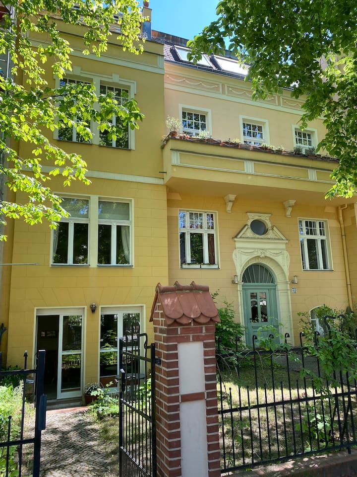Sehr Schöne Und Ruhig Gelegene Wohnung. - Stahnsdorf