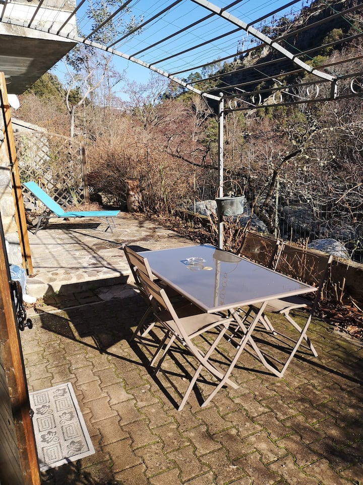 Appartement Rez-de-jardin Vallée De La Restonica - Corte
