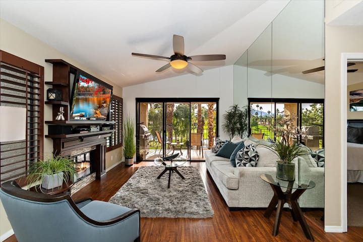 Stunning Condo, Views Of Fairway, Pool.  3 Bedroom - Palm Desert, CA