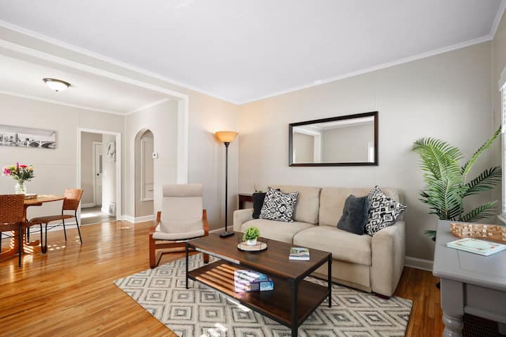 Cozy South City Cottage - Minnesota