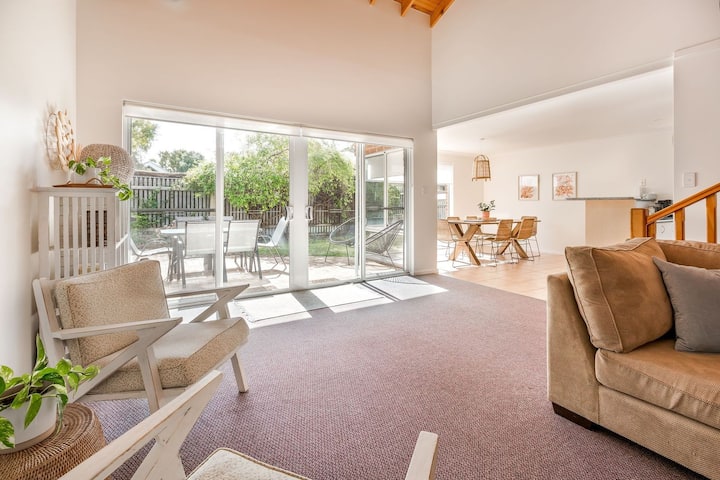 Treetops: Light & Bright No Fuss Villa In Old Duns - Dunsborough