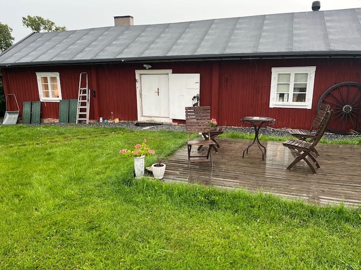 112 M2, Mellan Arlanda & Stockholm. 5 Sängar. - Stockholm-Arlanda Airport (ARN)