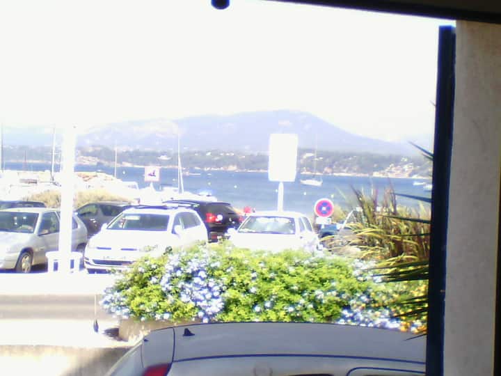 Superbe Appartement Avec Terrace Face A La Mer - Le Pradet