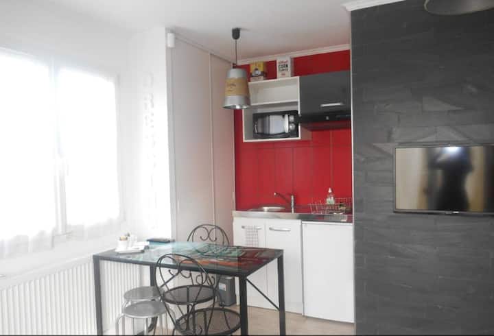 Studio2 30m2 Jardin Privé & Piscine 2.5 Km Du Parc - Poitiers