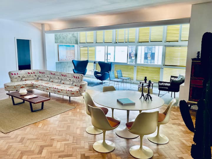 Modernist Design Flat
100m From Copacabana Beach - Rio de Janeiro