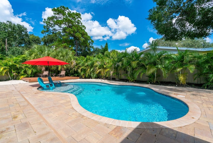 Mid-century Pool Home In Arlington Park - Sarasota, FL