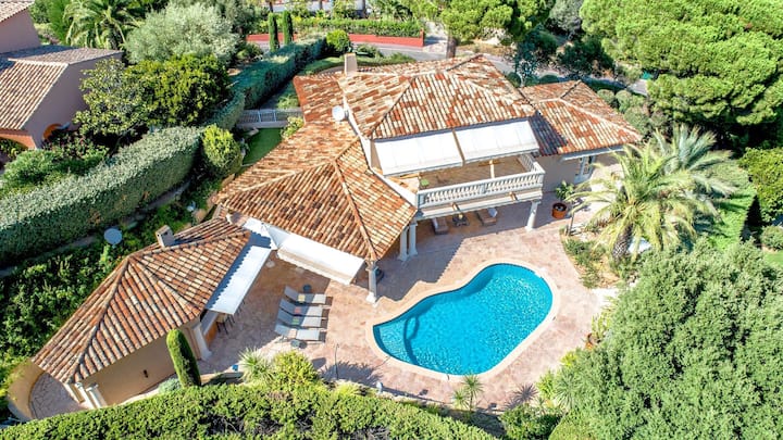 Villa 10 Personnes à 600mètres De La Mer. - Sainte-Maxime