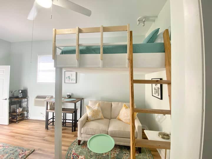 Cozy, Quiet & Close To Everything! - Wilmington, NC