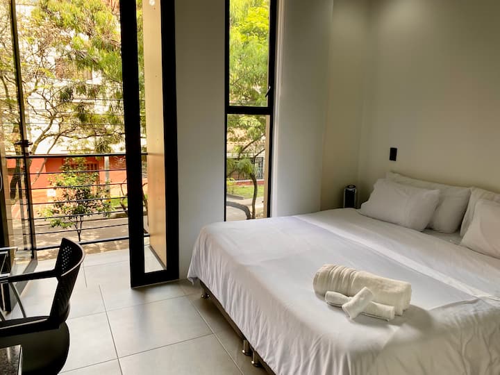 Apartaestudio202 Luxury En Laureles-la 70 C/balcón - Medellín