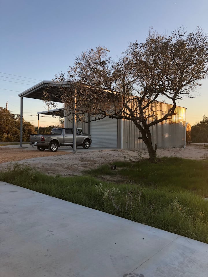 Bon Amis Barndominium Private Gated Community - Port O'Connor, TX