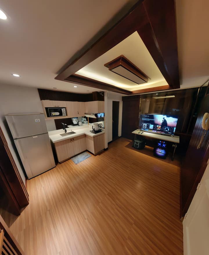 Partycondo #2 Wide Space Karaoke + Youtube Premium - Quezon City