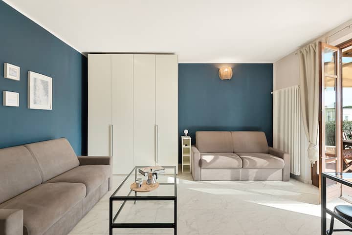 Splendido Monolocale Con Veranda A 500 Mt Dal Mare - Carrara