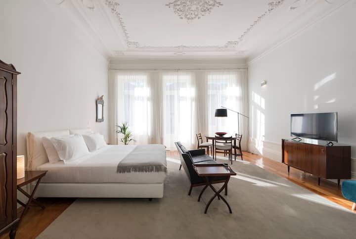 Habitat137 Charming City Centre Apartment For 2 - Porto