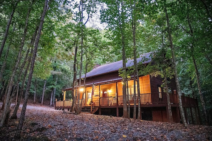 Spacious Cabin With Hot Tub And Fire Pit - Ellijay