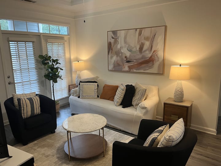 Fabulous 3bed/2bath Furnished Apt In Alpharetta - Alpharetta, GA