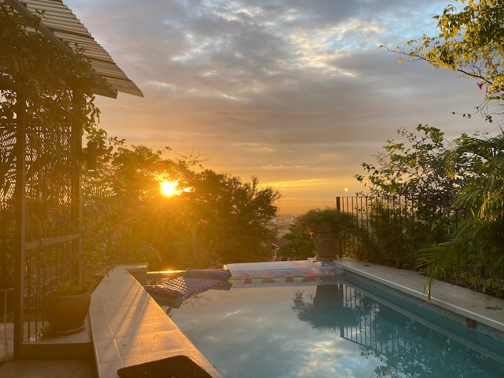 Serenity In Beverly Hills - Kingston