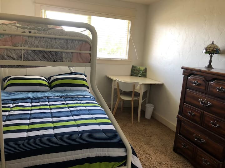 Quiet & Cozy | Private Bath, Near I-15+ski Resorts - Saratoga Springs, UT