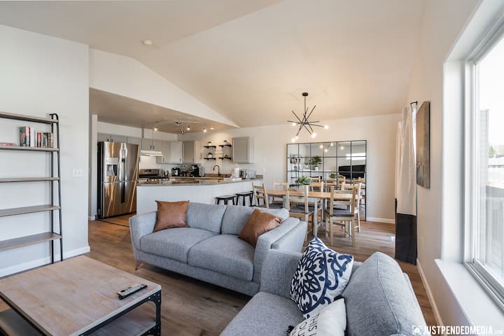 Family Getaway | Central Location | No Chores - Anchorage, AK