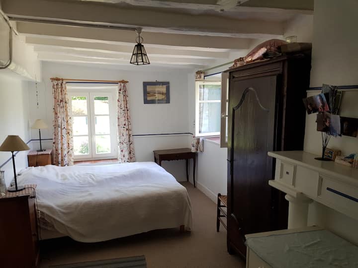 3 Chambres Dans Maison De Charme à La Campagne - Vierzon