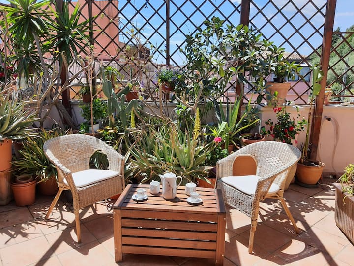 Appartamento Con Giardino Pensile E Terrazzo - Naxos