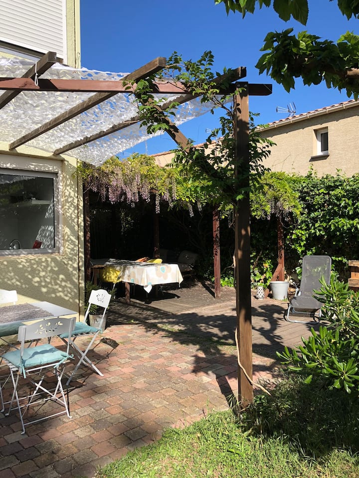 Appartement Climatisé, Proche Plage, Grand Jardin - Marseillan