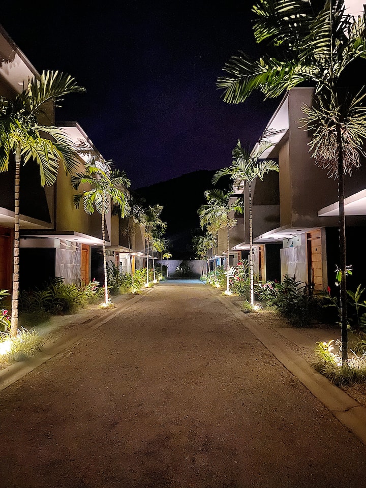 1-condomínio Familiar Para Descanso, 200m Da Praia - São Sebastião