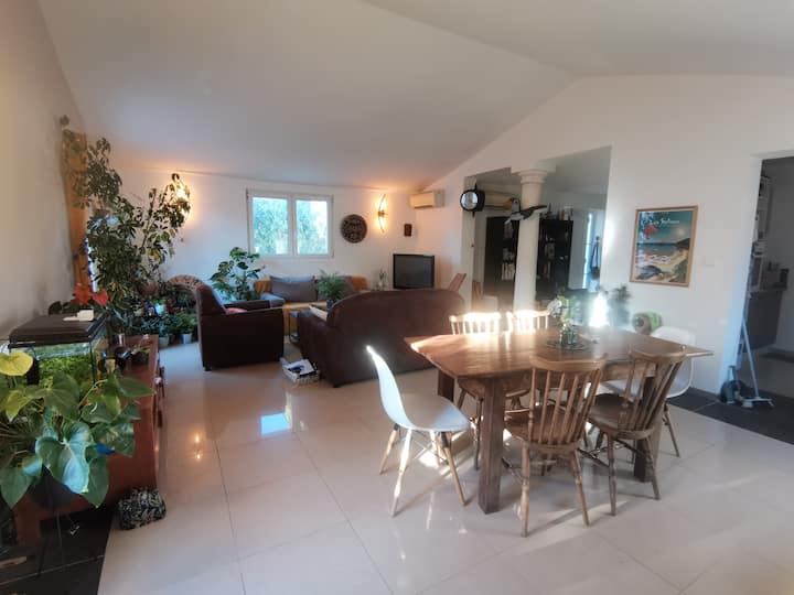 Jolie Villa Proche De La Plage - 세트