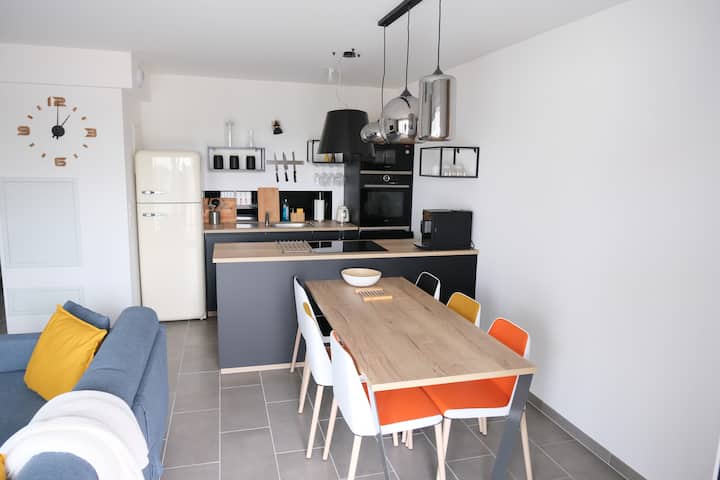 Logement Haut De Gamme Au Port Des Minimes - La Rochelle