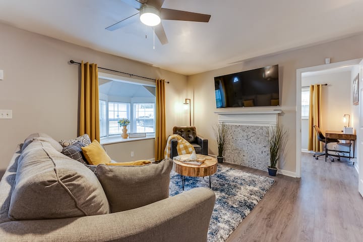 Extended Stay Haven: West End Atl, Charming 3br - Atlanta, GA