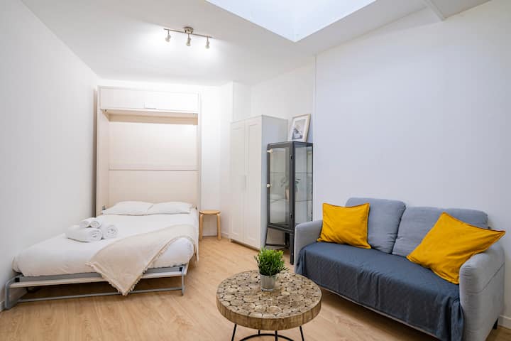 Nice Studio With Terrace - Madrid