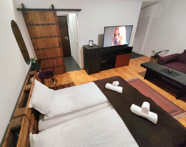 Heart Of The City Center Studio - Dioro - Sarajevo
