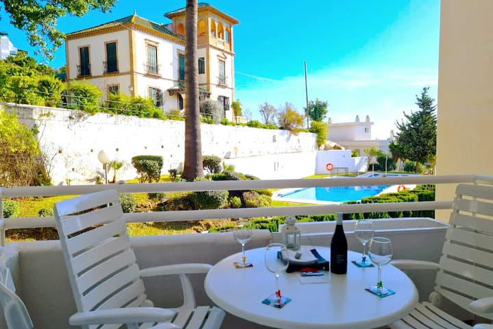 Redecorated Residence Close To The Beach - Torremolinos