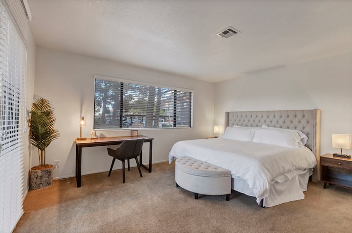 Superhost Monthly Rental With 1 Bedroom U014 - Las Vegas, NV