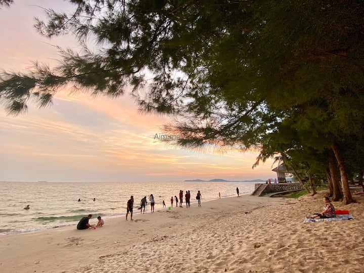 Pool & Lake View. Wonderful Getaway. - Condominiums for Rent in Klaeng ...